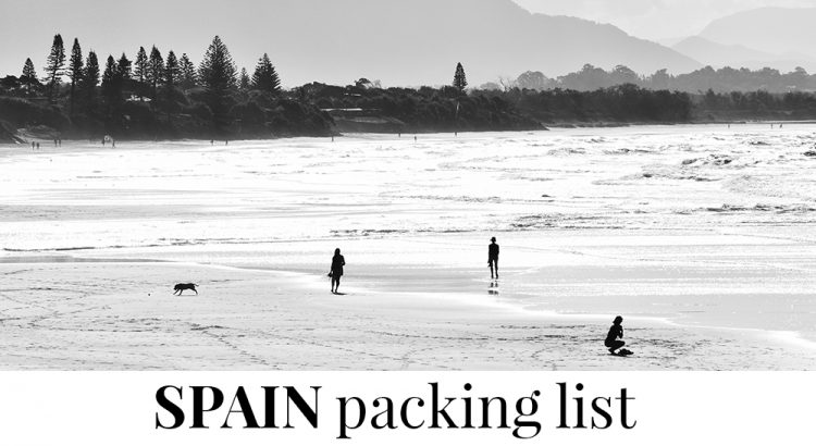 Travel: Spain Packing List | pelamarela.com